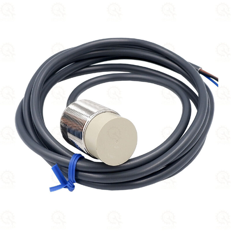 Proximity Sensor OMRON E2E-X18ME2 ,NPN NC 12-24VDC 3สาย M30 **CH ...